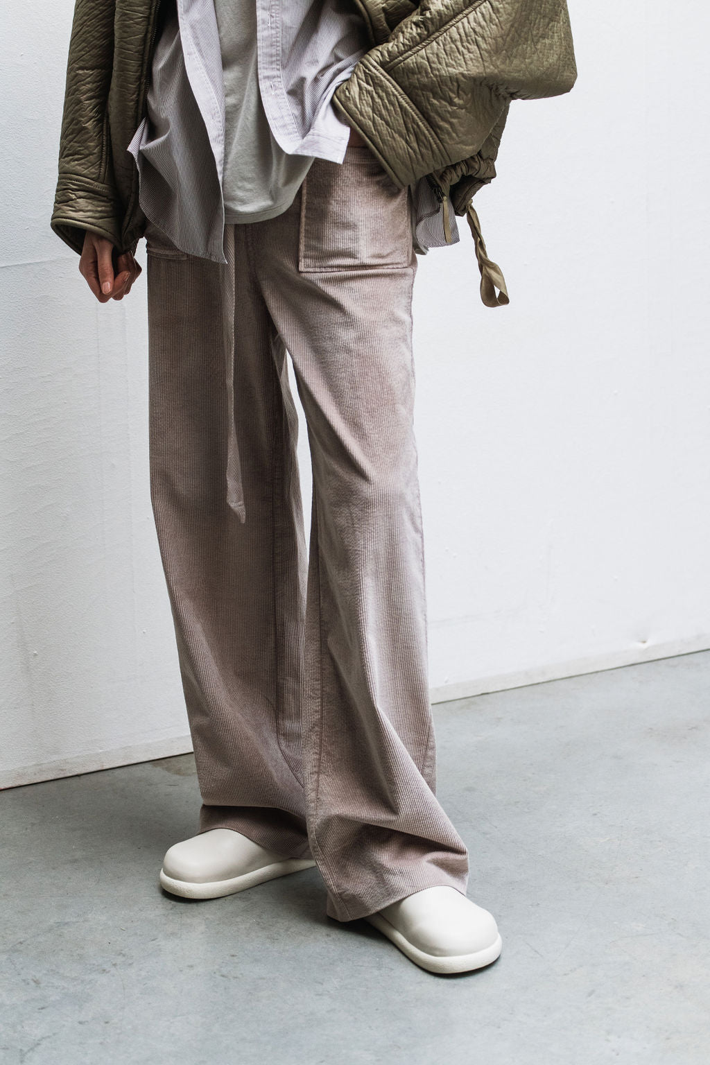 humanoid trousers
